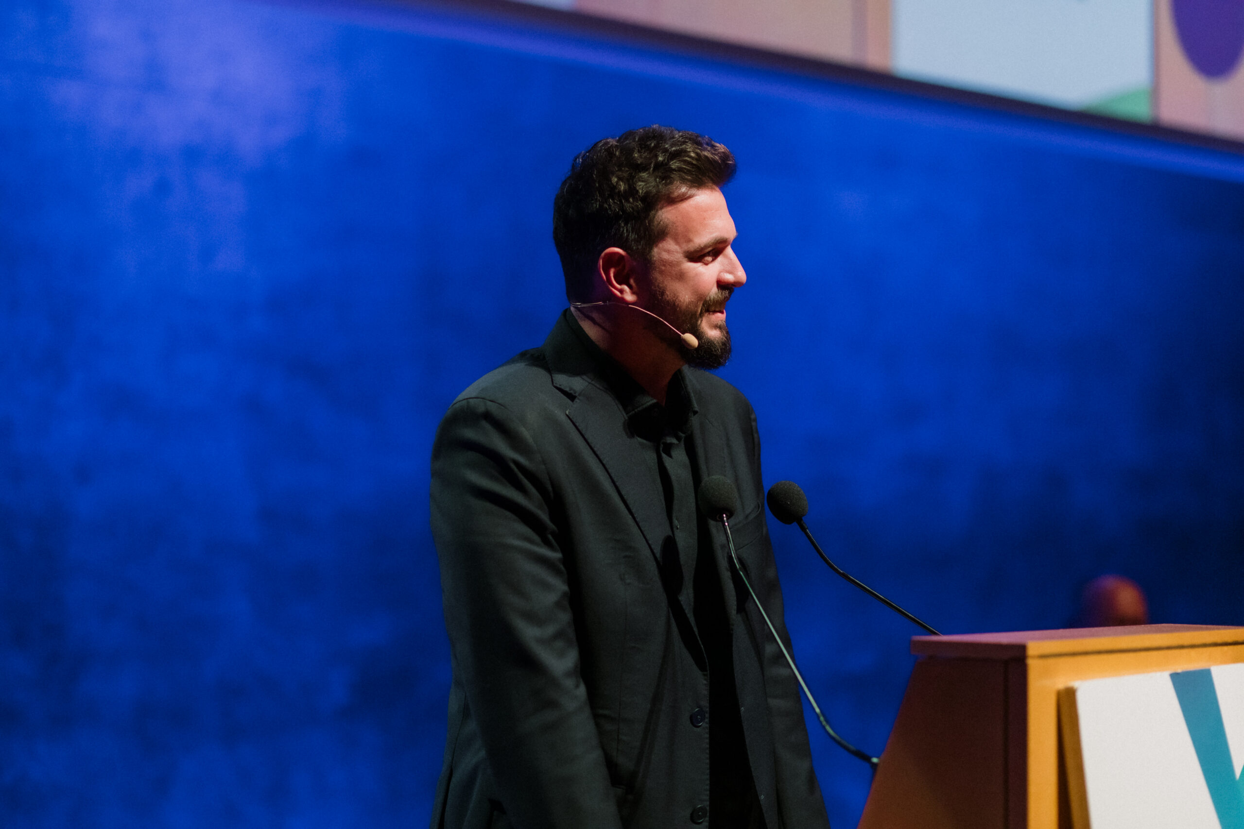 Sobre David Corbera - Enric Corbera Institute